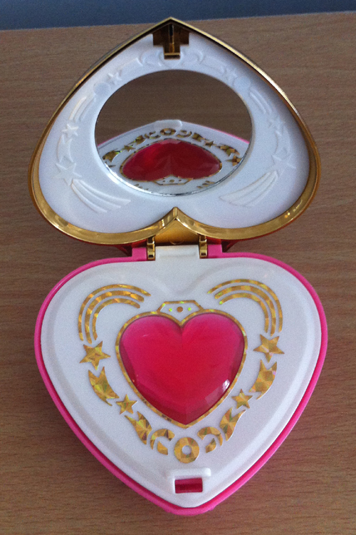 Sailor Moon Moonlight Memory Compact Mirror – open! – Shari Sakurai